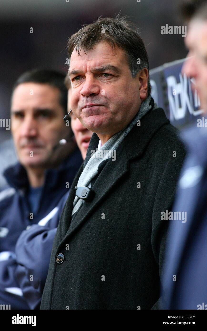 SAM ALLARDYCE BOLTON WANDERERS FC MANAGER REEBOK STADIUM BOLTON 18 ...