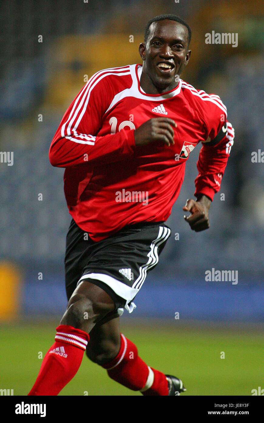 Dwight yorke tobago hi-res stock photography and images - Alamy