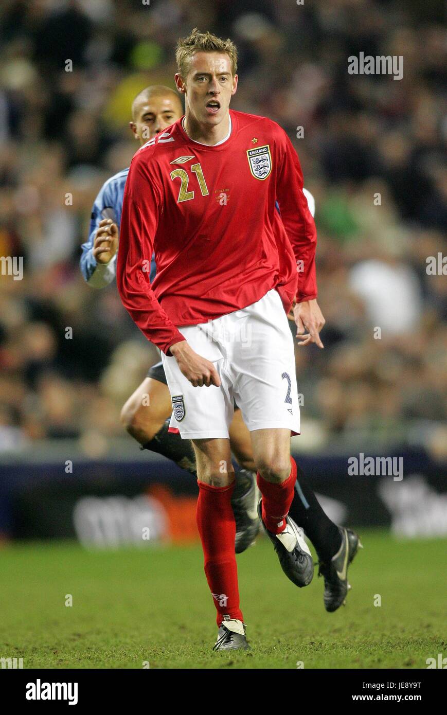 PETER CROUCH ENGLAND & LIVERPOOL FC ANFIELD LIVERPOOL ENGLAND 01 March ...