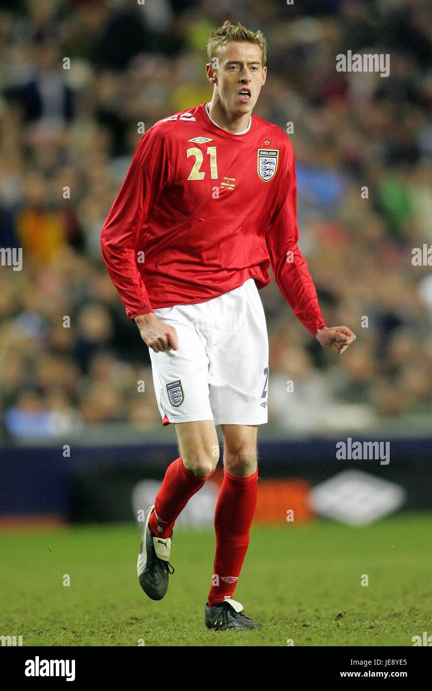 PETER CROUCH ENGLAND & LIVERPOOL FC ANFIELD LIVERPOOL ENGLAND 01 March ...