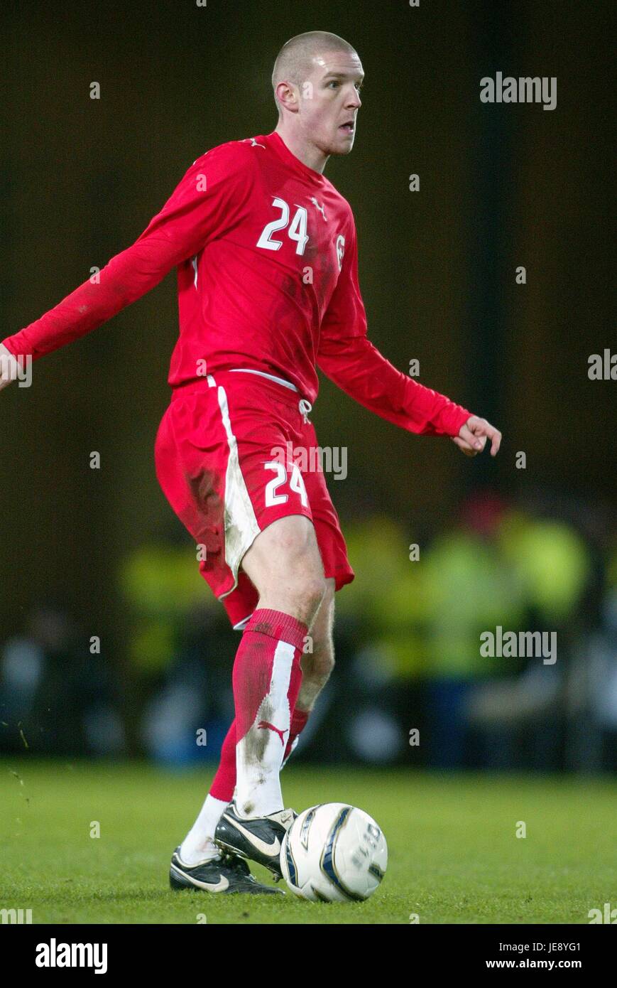 PHILIPPE SENDEROS SWITZERLAND & ARSENAL FC HAMPDEN PARK GLASGOW ...