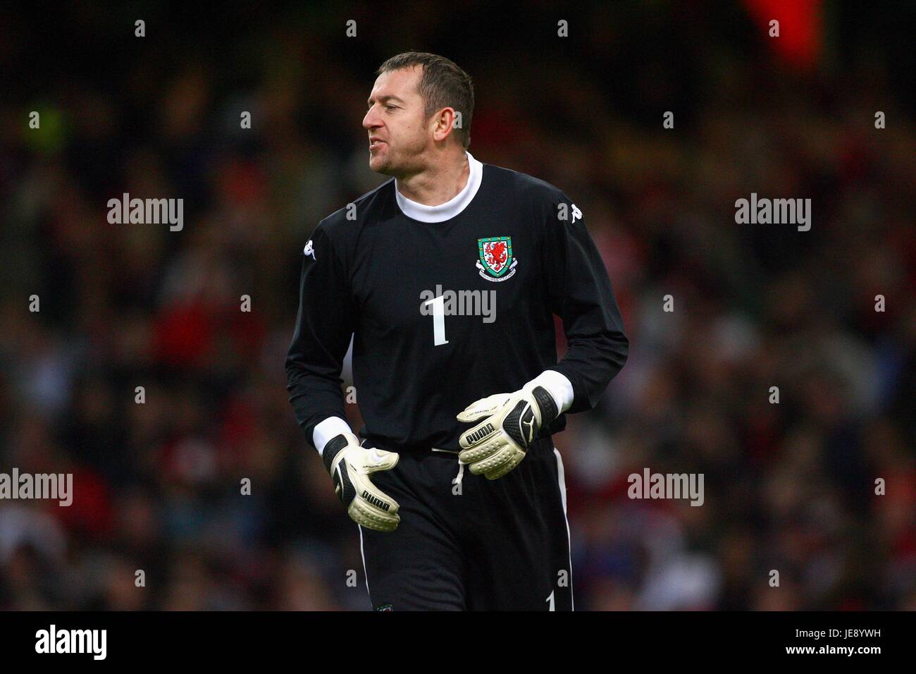 Wales football paul jones hi-res stock photography and images - Alamy