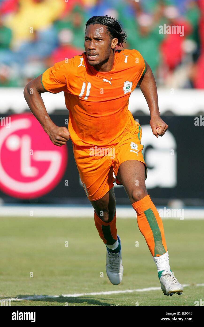 DIDIER DROGBA IVORY COAST & CHELSEA FC CAIRO INTERNATIONAL STADIUM ...