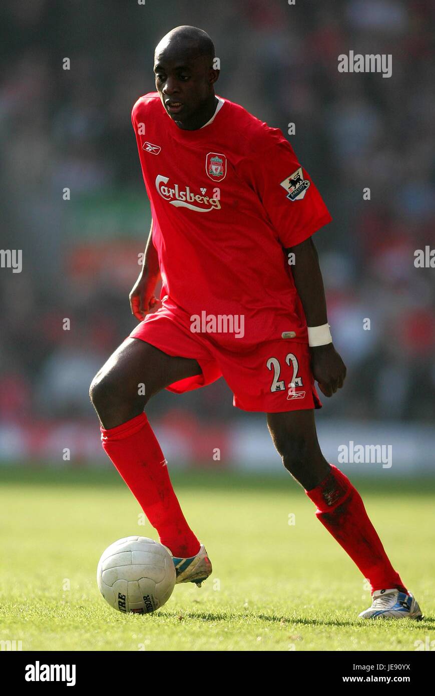 Anfield mohamed sissoko hi-res stock photography and images - Alamy