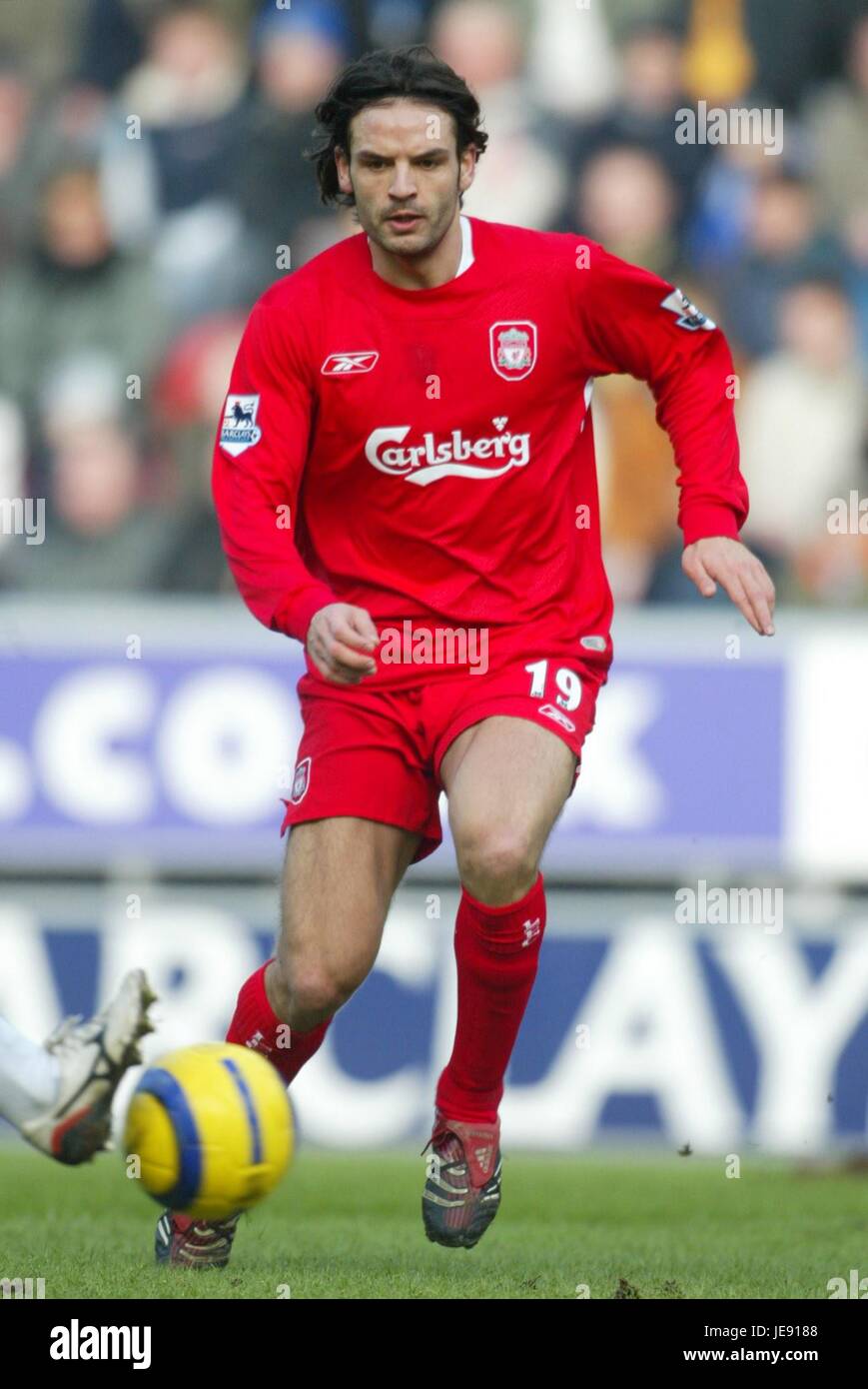 FERNANDO MORIENTES LIVERPOOL FC JJB STADIUM WIGAN ENGLAND 11 February ...