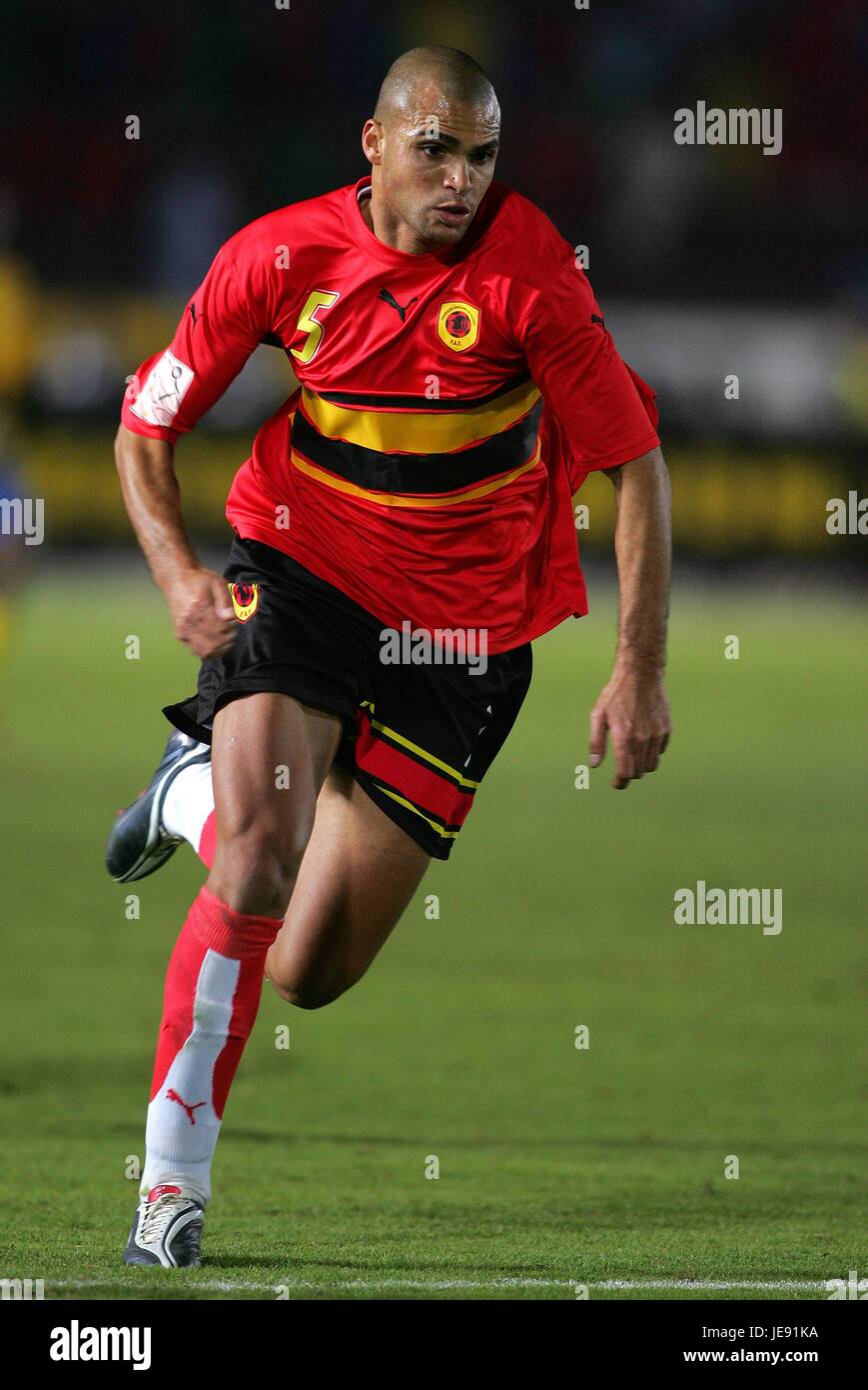 CARLOS ALONSO ANGOLA CAIRO MILITARY STADIUM CAIRO EGYPT 25 January 2006 ...