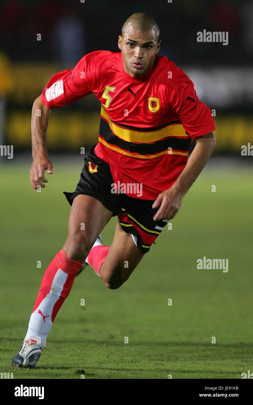 CARLOS ALONSO ANGOLA CAIRO MILITARY STADIUM CAIRO EGYPT 25 January 2006 ...