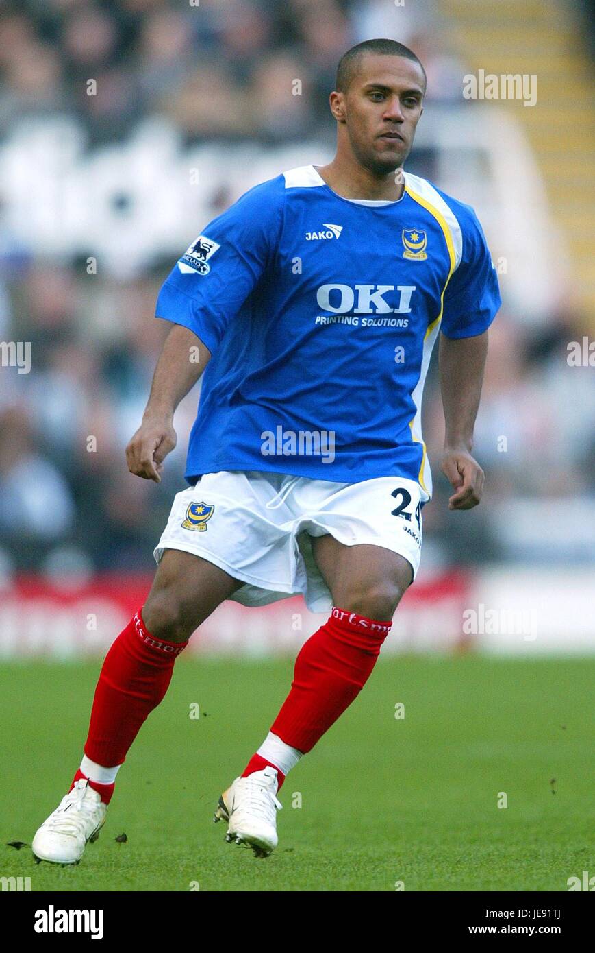 Wayne routledge portsmouth hi-res stock photography and images - Alamy