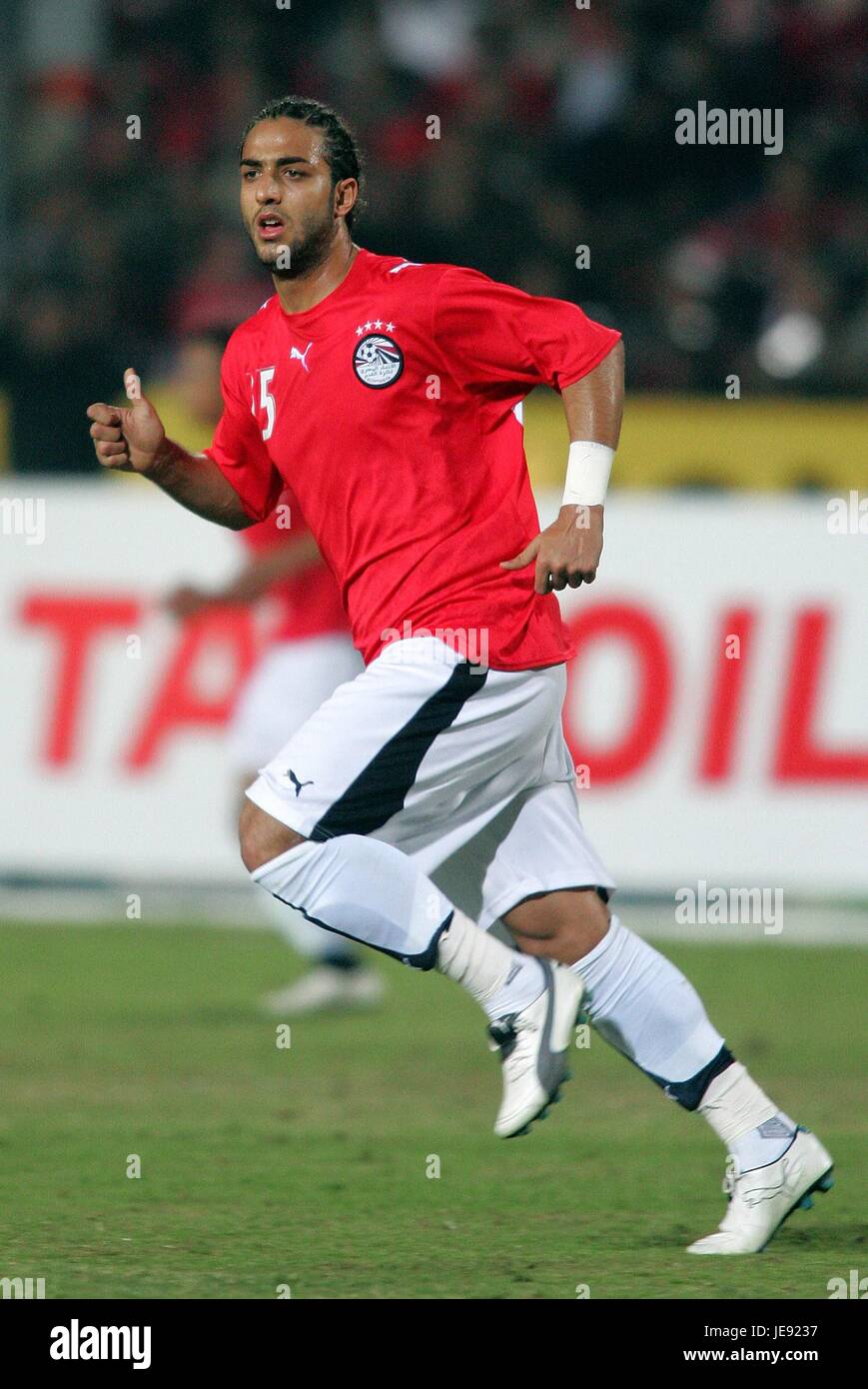 Mido football hi-res stock photography and images - Alamy