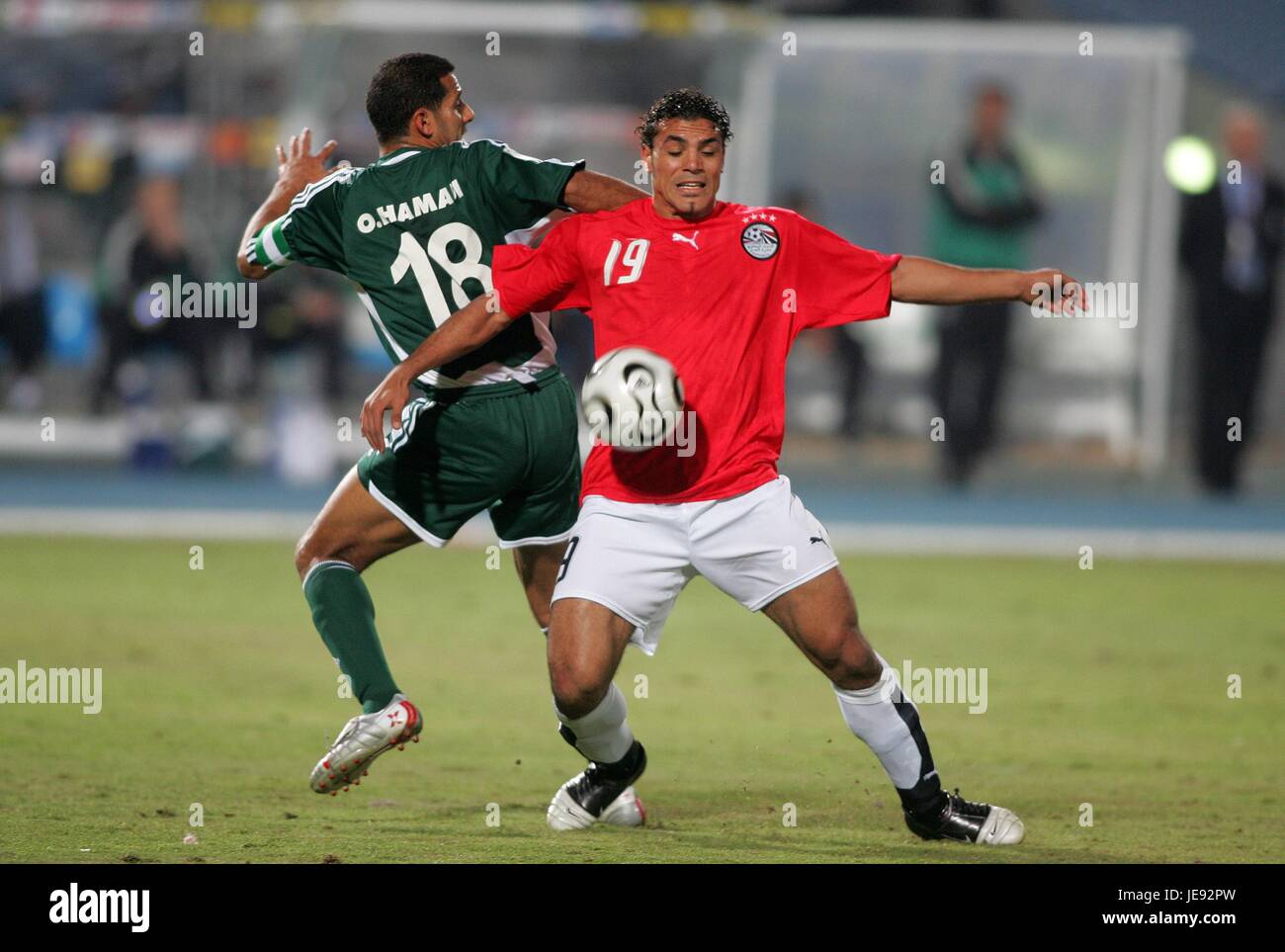 AMR & OSAMA HAMADI EGYPT V LIB CAIRO INTERNATIONAL STADIUM CAIRO EGYPT 20 January 2006 Stock ...
