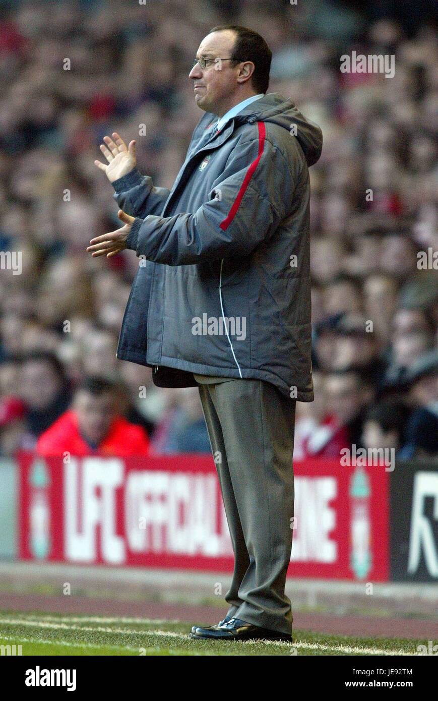 RAFAEL BENITEZ LIVERPOOL FC COACH ANFIELD LIVERPOOL ENGLAND 14 January ...