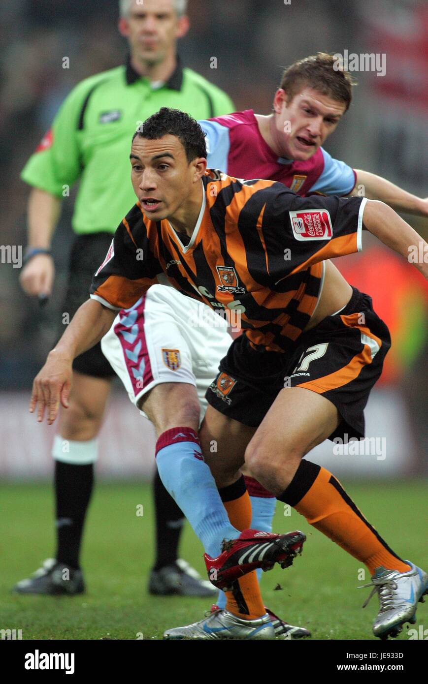 CRAIG FAGAN & STEVEN DAVIS HULL CITY V ASTON VILLA FC KC STADIUM HULL ...
