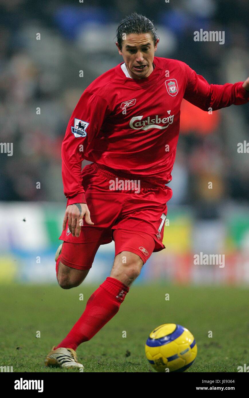 HARRY KEWELL LIVERPOOL FC REEBOK STADIUM BOLTON ENGLAND 02 January 2006 ...