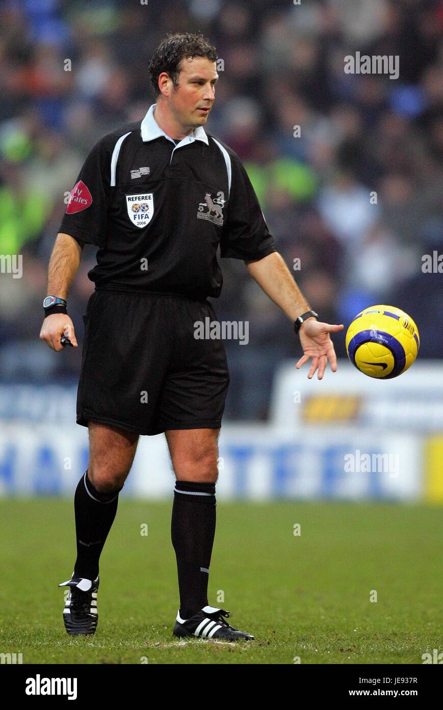 MARK CLATTENBURG PREMIERSHIP REFEREE REEBOK STADIUM BOLTON ENGLAND 02 ...