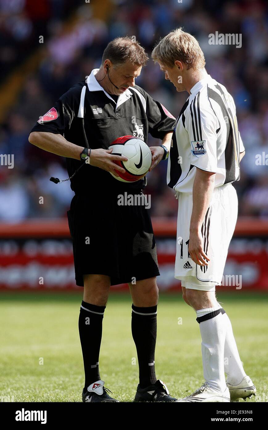 Duff reaction hi-res stock photography and images - Alamy