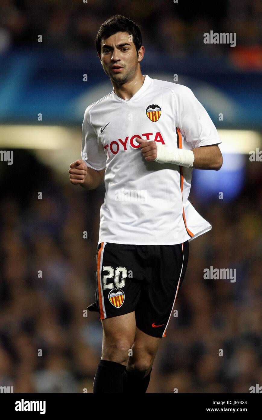 RAUL ALBIOL VALENCIA CF STAMFORD BRIDGE CHELSEA LONDON 04 April 2007 ...