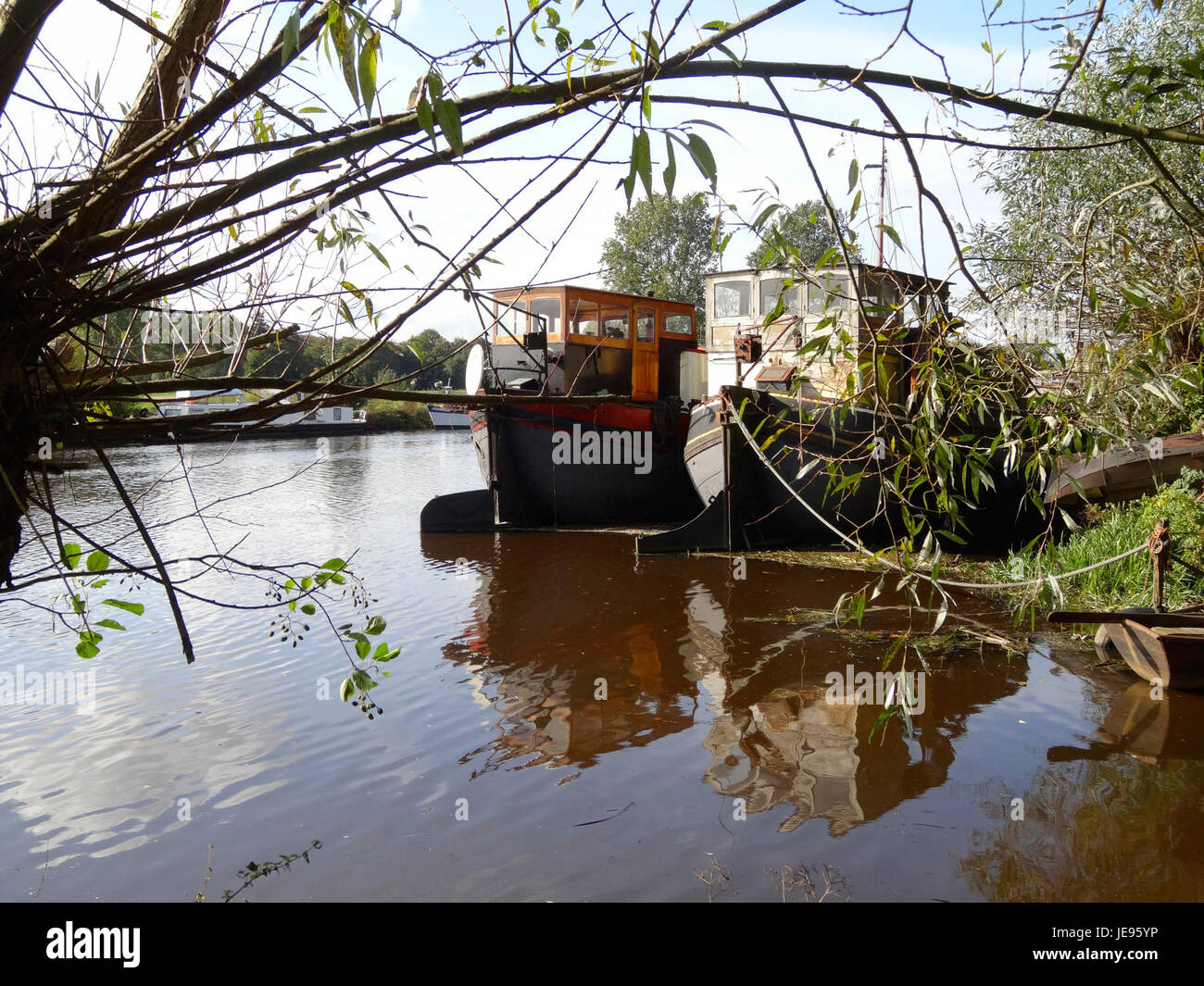 This image depicts a view of the Vecht river north of Zwolle ...