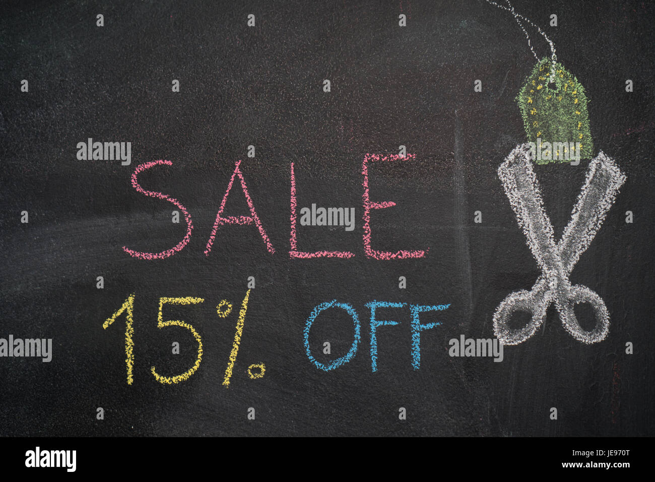 15 off sale banner sign board hi-res stock photography and images - Alamy