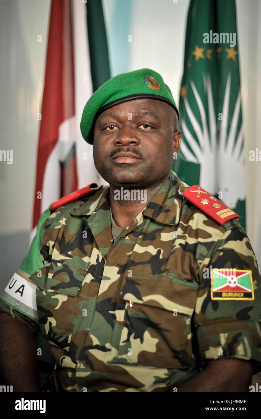 Professional football photography hi-res stock photography and images ...