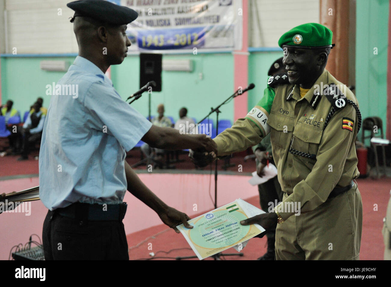 Police passing out parade hi-res stock photography and images - Alamy