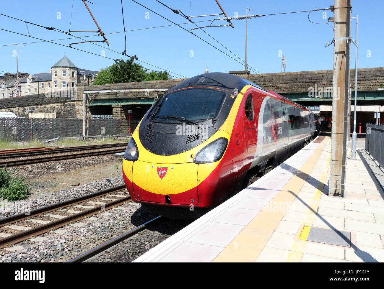 Class 390 Pendolino electric multiple unit in Virgin Trains (West Coast ...
