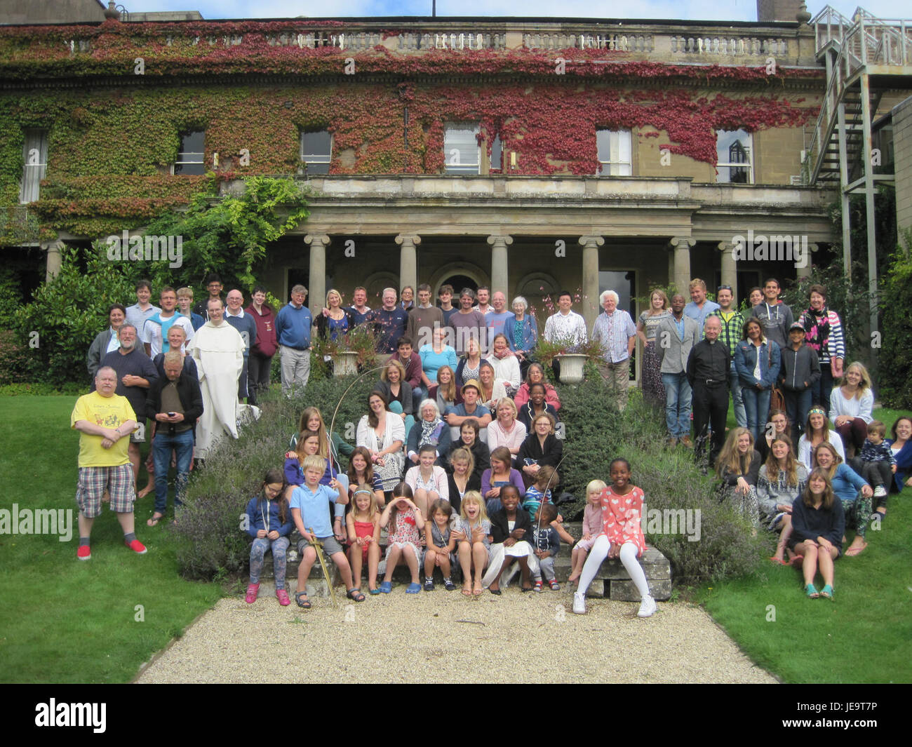 Spode works hi-res stock photography and images - Alamy