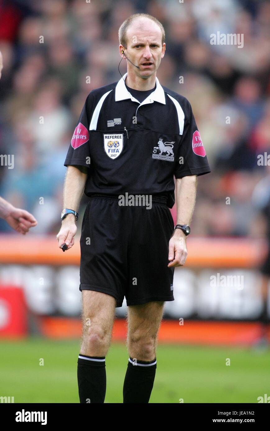 MIKE RILEY REFEREE BRAMALL LANE SHEFFIELD ENGLAND 03 March 2007 Stock ...
