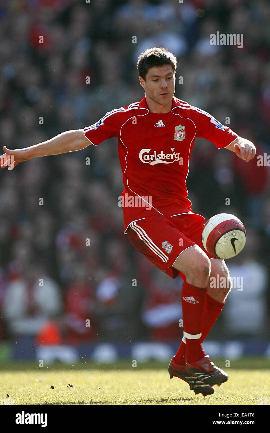 XABI ALONSO LIVERPOOL FC ANFIELD LIVERPOOL ENGLAND 03 March 2007 Stock ...