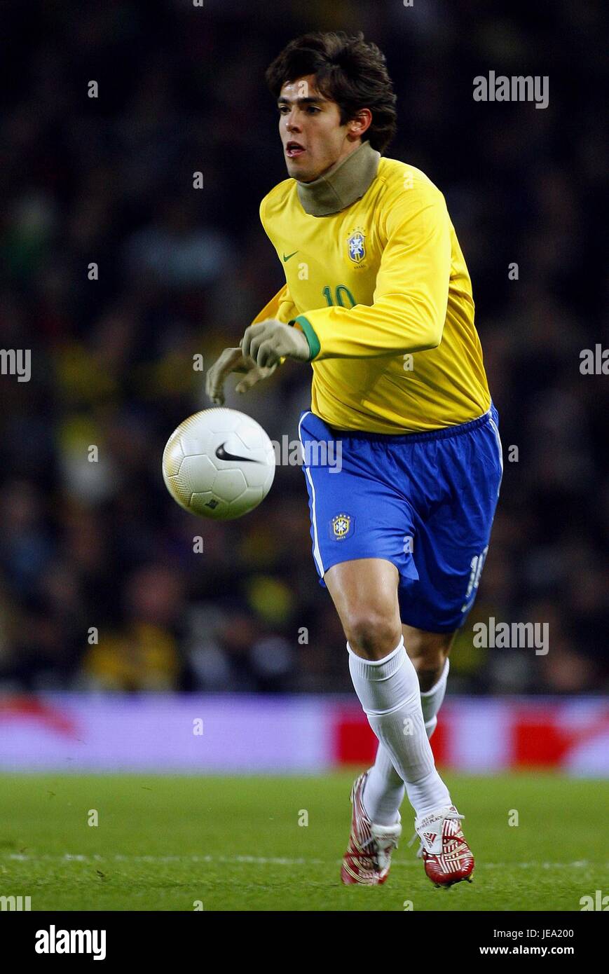 KAKA BRAZIL & AC MILAN THE EMIRATES STADIUM ARSENAL LONDON 06 February ...