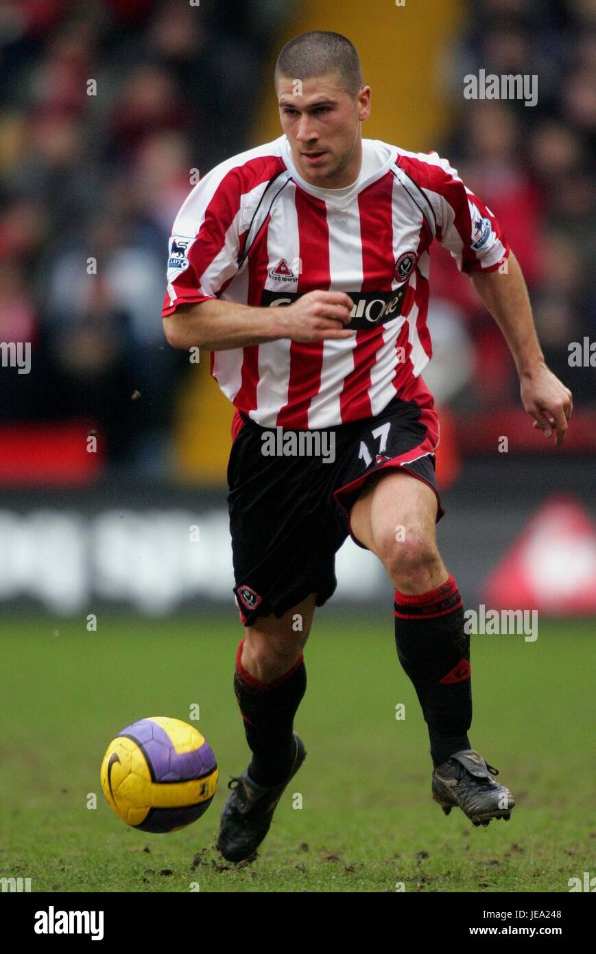 NICK MONTGOMERY SHEFFIELD UNITED FC BRAMALL LANE SHEFFIELD ENGLAND 10 ...
