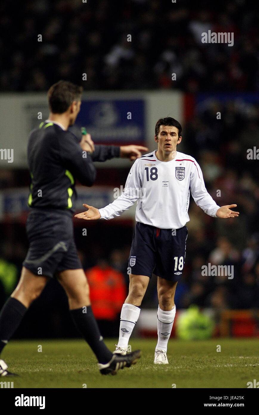 MICHAEL WEINER & JOEY BARTON ENGLAND V SPAIN OLD TRAFFORD MANCESTER ...
