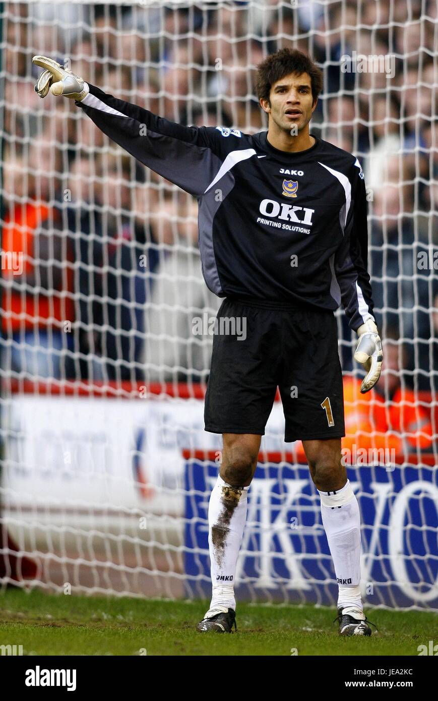 DAVID JAMES PORTSMOUTH FC BRAMALL LANE SHEFFIELD ENGLAND 13 January ...