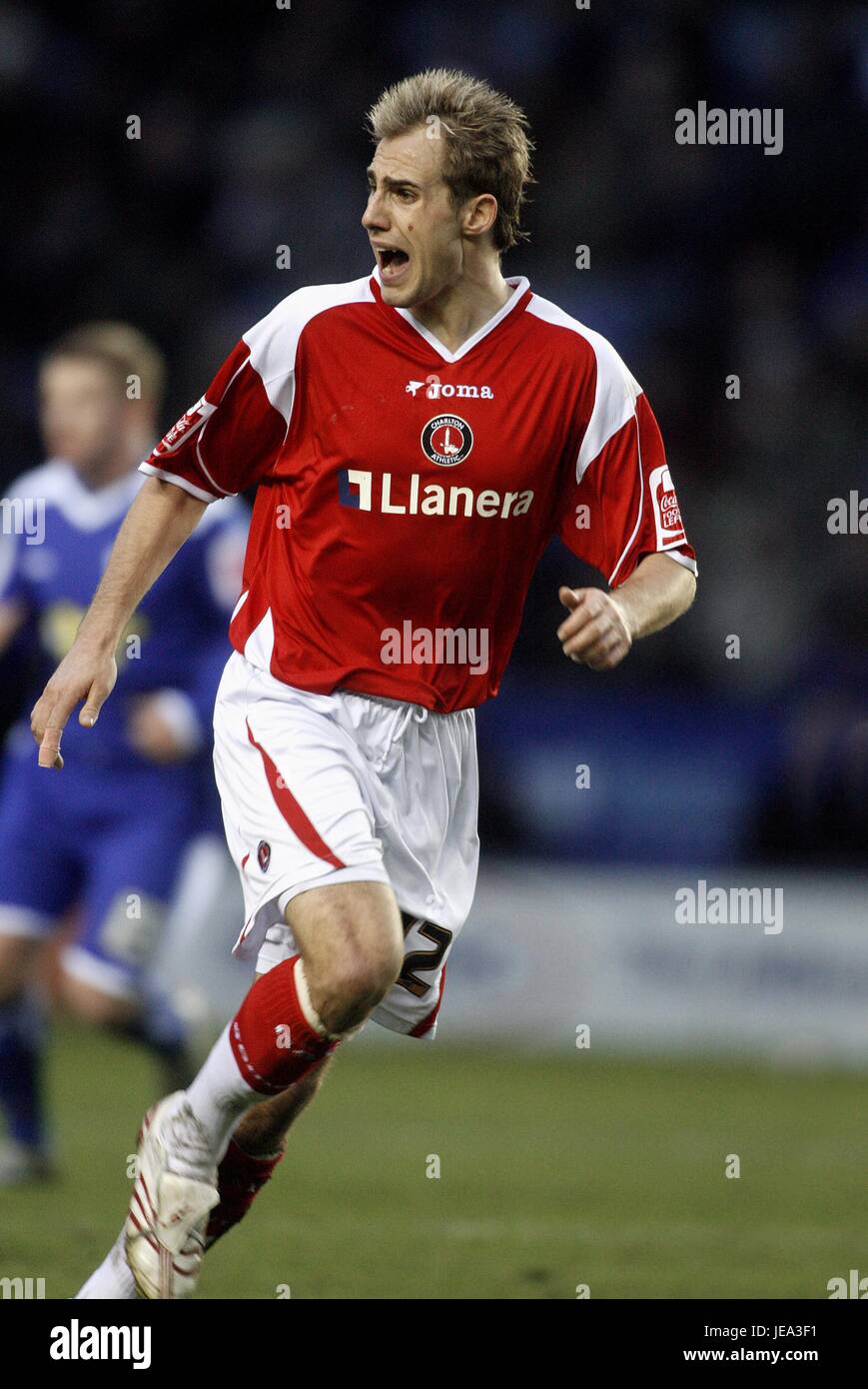 LUKE VARNEY CHARLTON ATHLETIC FC WALKERS STADIUM LEICESTER ENGLAND 29 ...