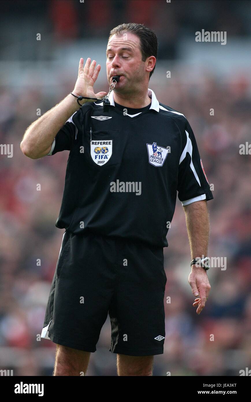 Referee rob styles hi-res stock photography and images - Alamy