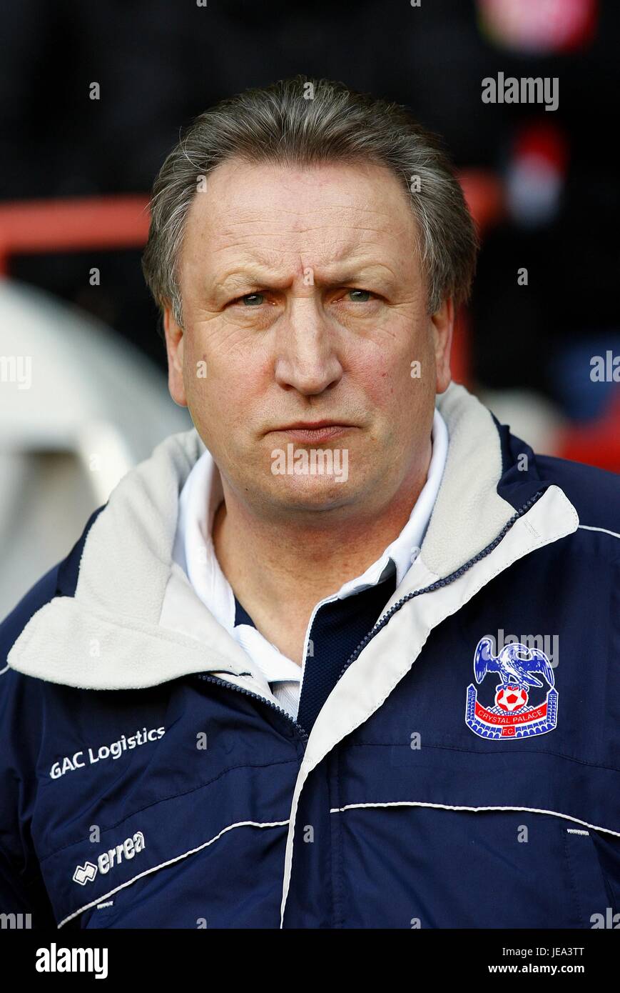 Crystal palace fc manager hi-res stock photography and images - Alamy