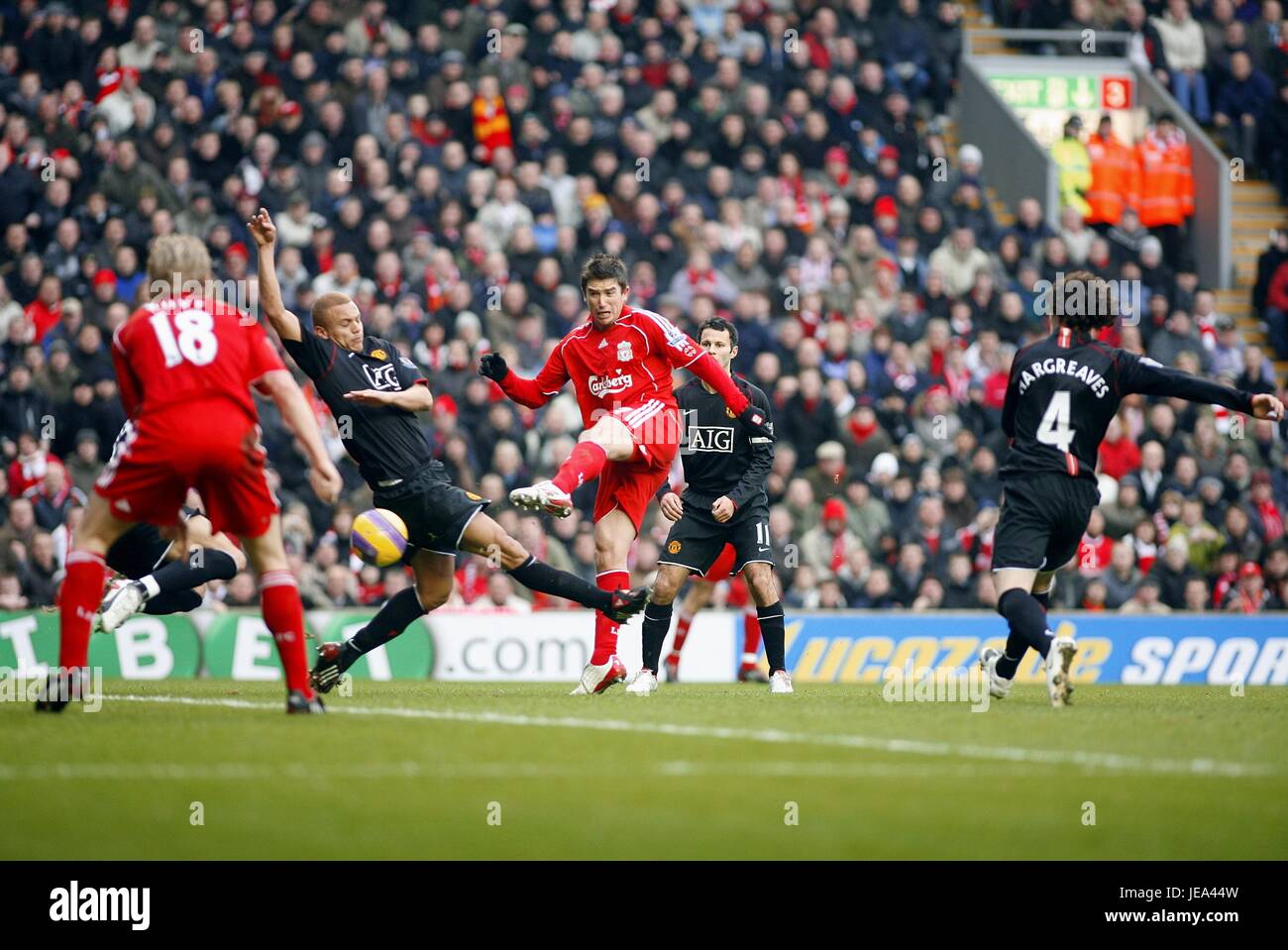 FERNANDO TORRES & ANDERSON LIVERPOOL V MANCHESTER UNITED ANFIELD ...