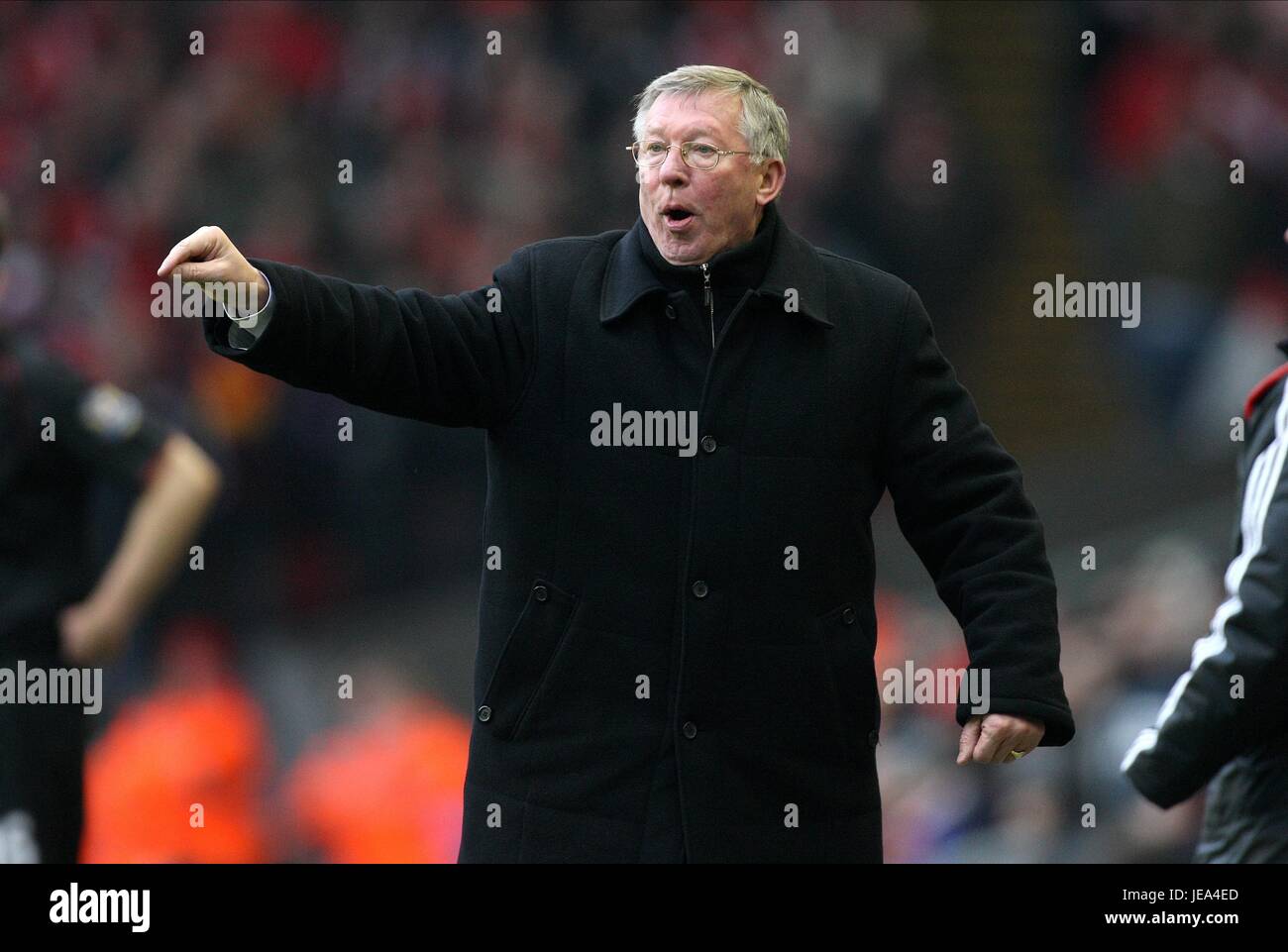 SIR ALEX FERGUSON LIVERPOOL V MANCHESTER UNITED ANFIELD LIVERPOOL ...