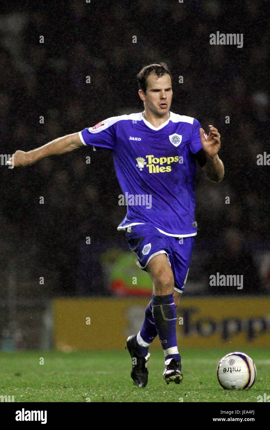 STEPHEN CLEMENCE LEICESTER CITY FC WALKERS STADIUM LEICESTER GREAT ...