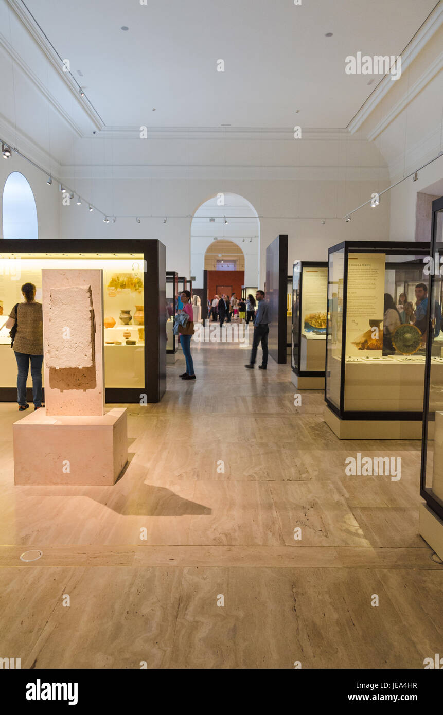 Madrid archaeological museum roman hi-res stock photography and images ...