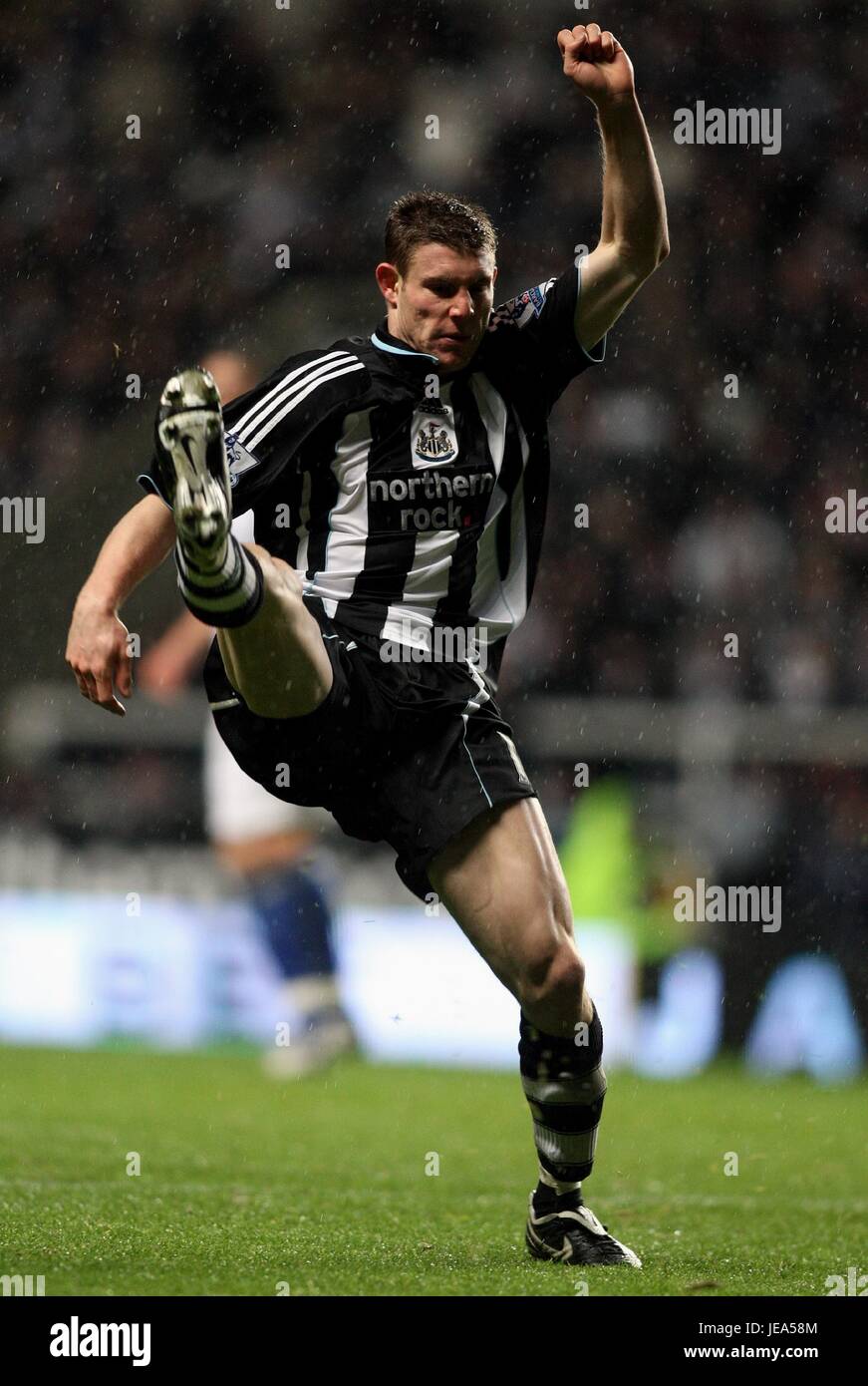 James milner newcastle united fc hi-res stock photography and images ...