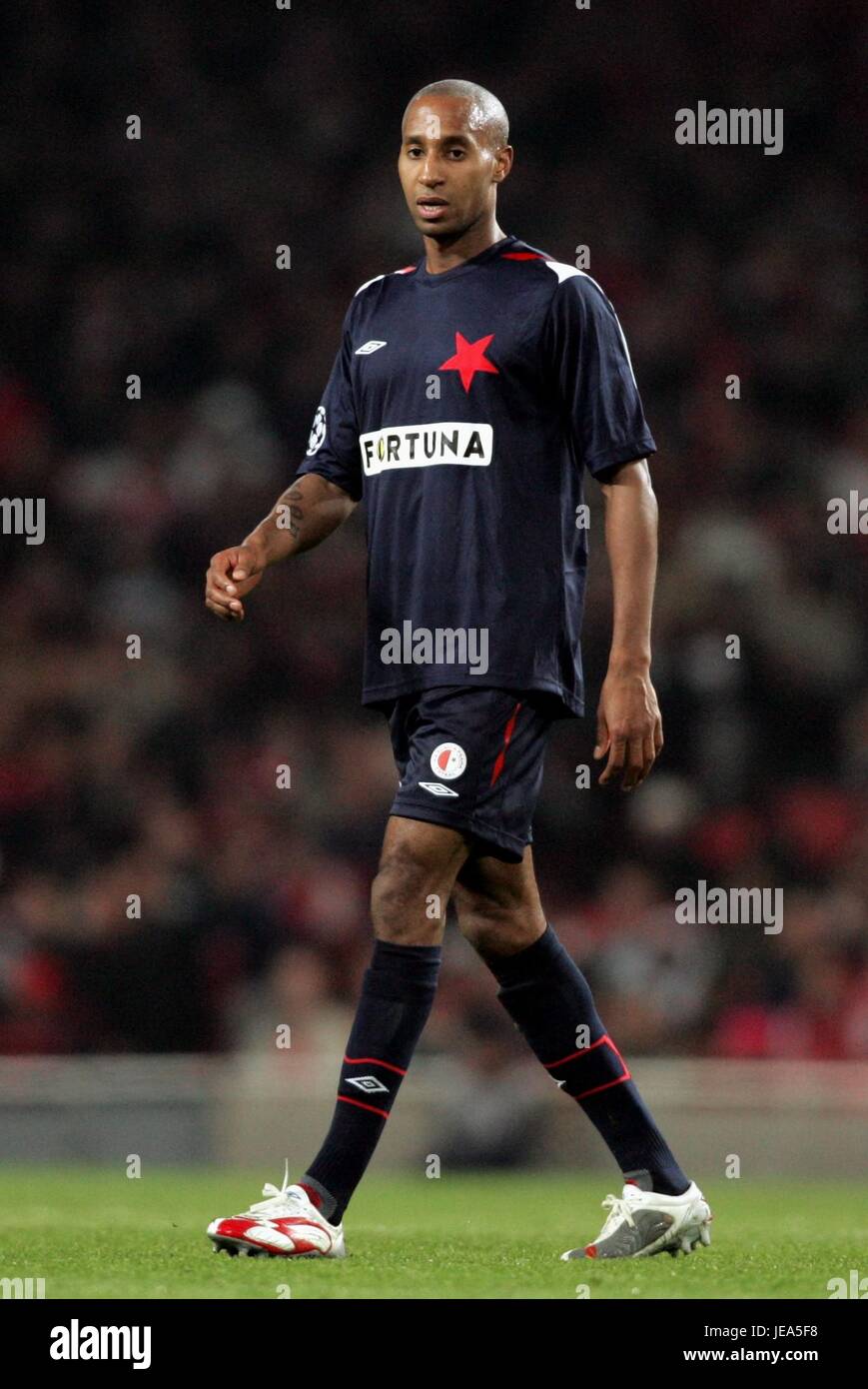 Emirates stadium mickael tavares hi-res stock photography and images ...