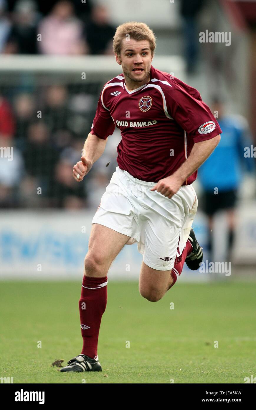 ROBBIE NEILSON HEART OF MIDLOTHIAN FC TYNECASTLE STADIUM EDINBURGH ...