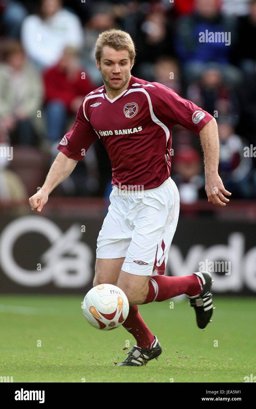 ROBBIE NEILSON HEART OF MIDLOTHIAN FC TYNECASTLE STADIUM EDINBURGH ...