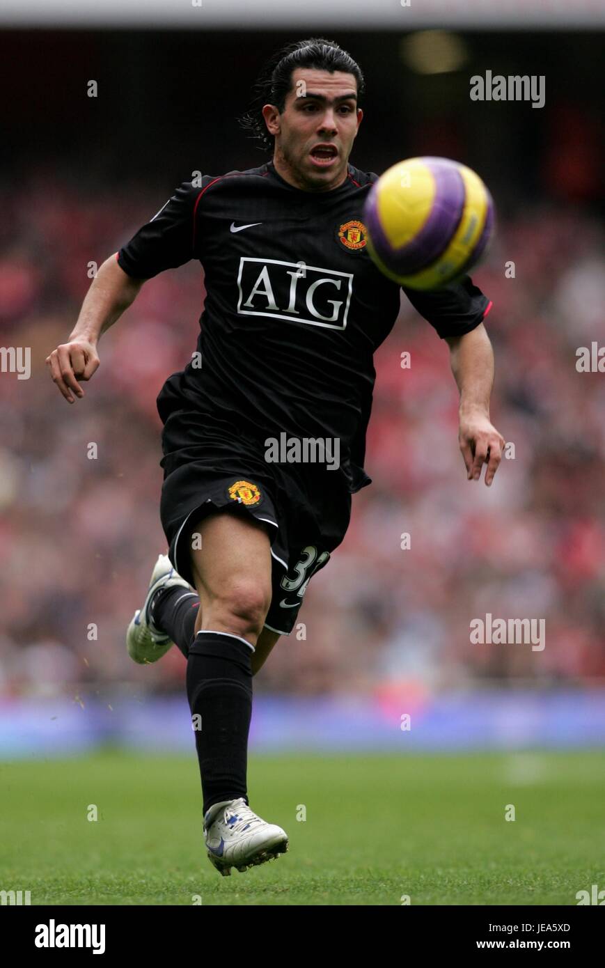 CARLOS TEVEZ MANCHESTER UNITED FC EMIRATES STADIUM LONDON GREAT BRITAIN ...