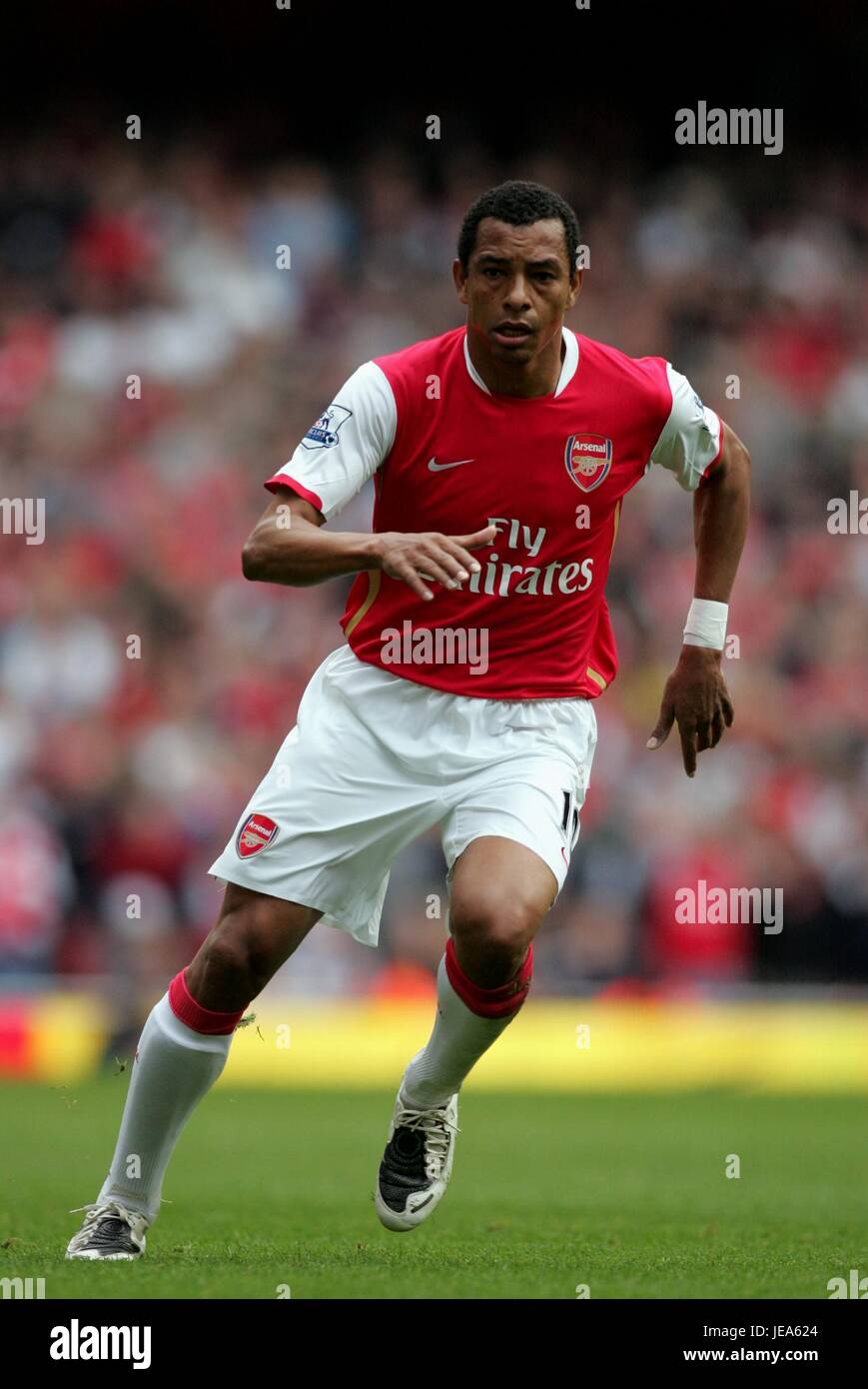GILBERTO SILVA ARSENAL FC EMIRATES STADIUM LONDON GREAT BRITAIN 03 ...