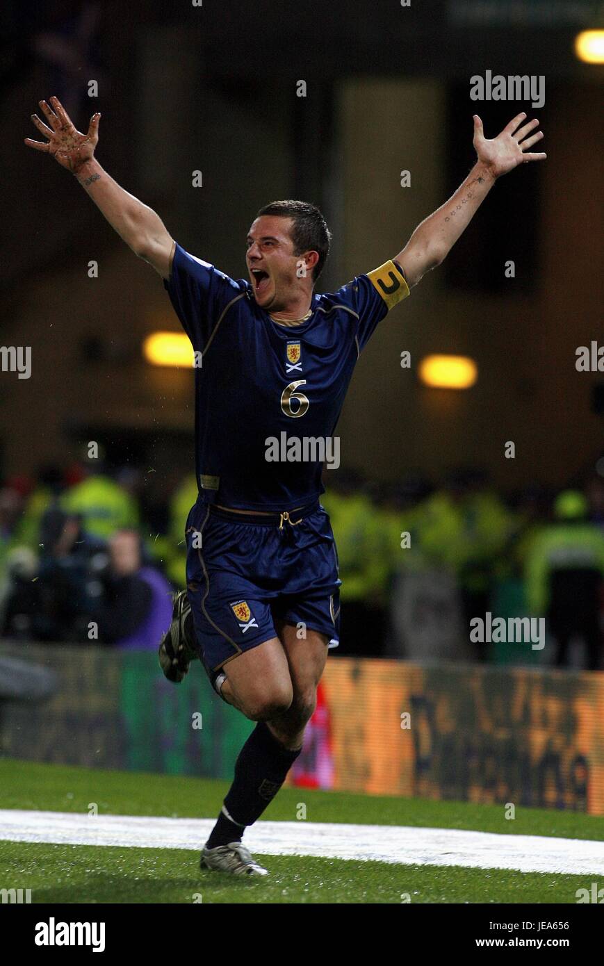 BARRY FERGUSON SCOTLAND & GLASGOW RANGERS FC HAMPDEN PARK GLASGOW ...
