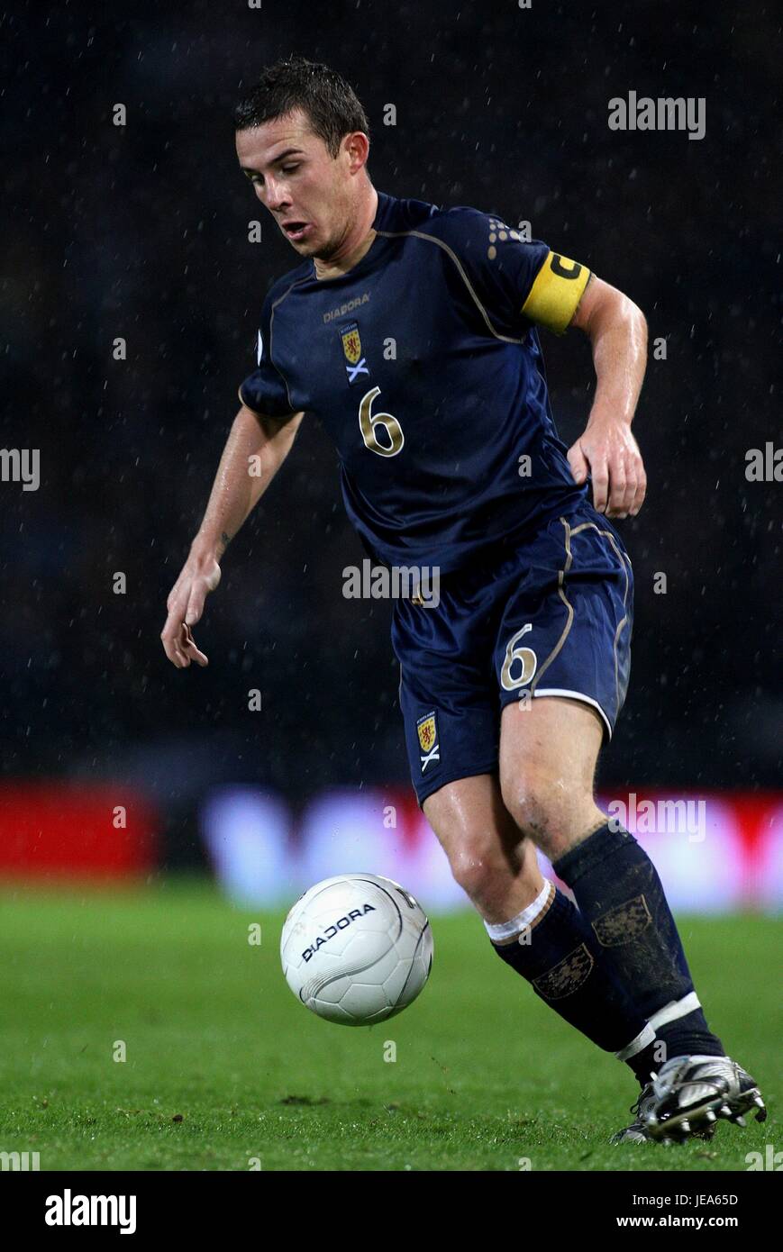 BARRY FERGUSON SCOTLAND & GLASGOW RANGERS FC HAMPDEN PARK GLASGOW ...