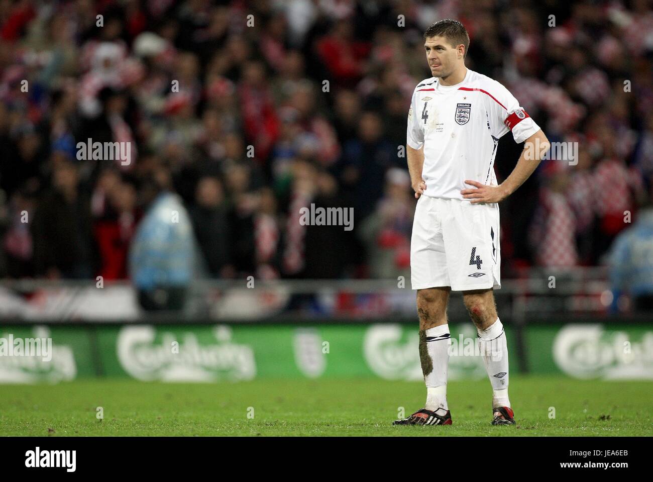 STEVEN GERRARD ENGLAND & LIVERPOOL FC WEMBLEY LONDON ENGLAND 21 ...