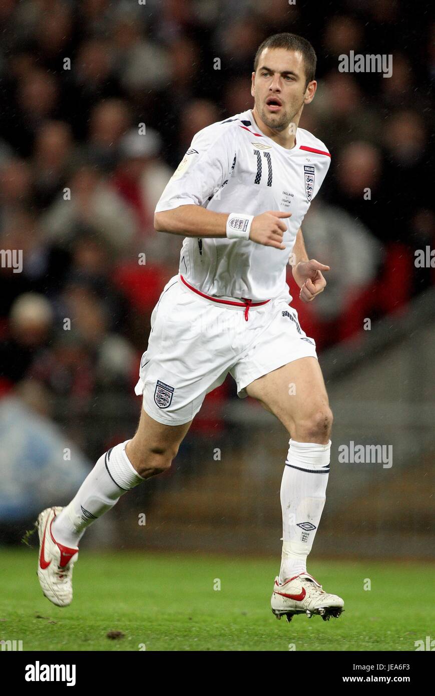 JOE COLE ENGLAND & CHELSEA FC WEMBLEY LONDON ENGLAND 21 November 2007 ...