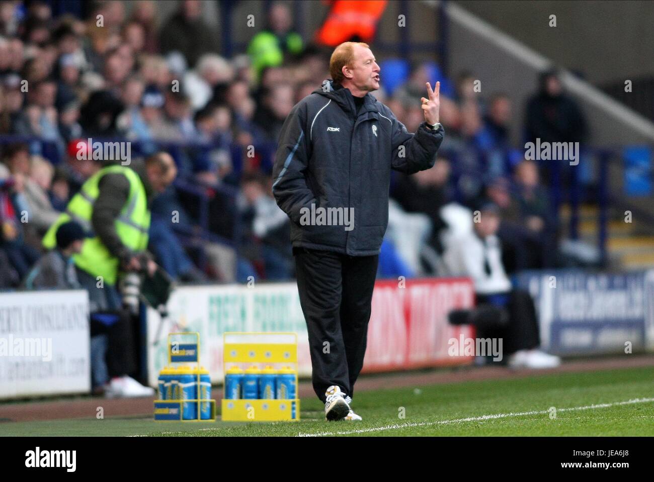 Bolton wanderers fc team hi-res stock photography and images - Alamy